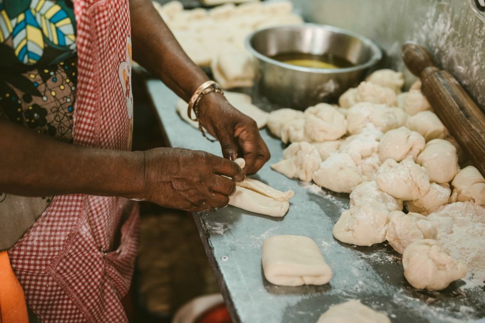 Mauritius Food: 10 Mauritian Specialties You Need to Try!